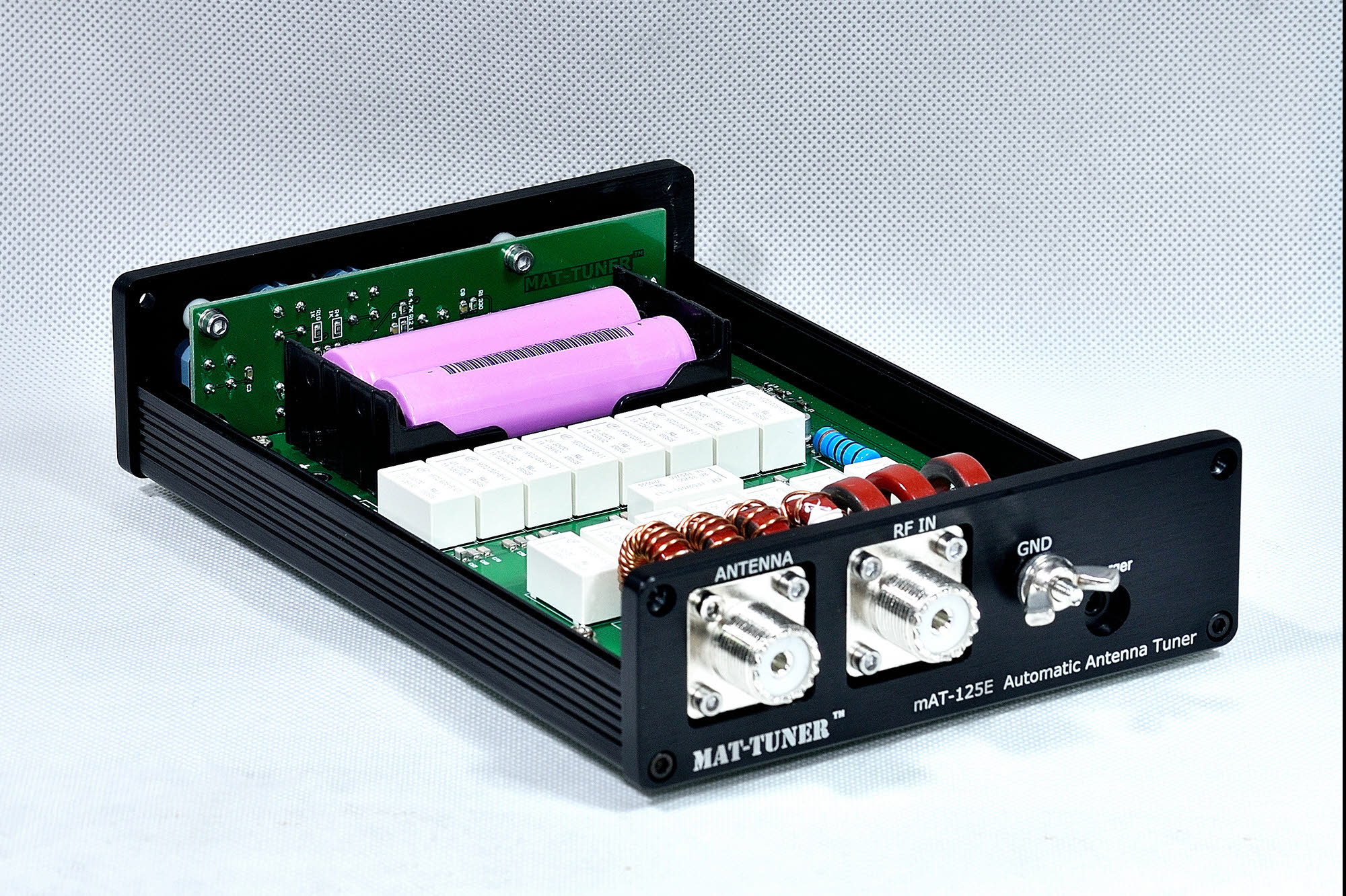 mAT-125E automatic antenna tuner