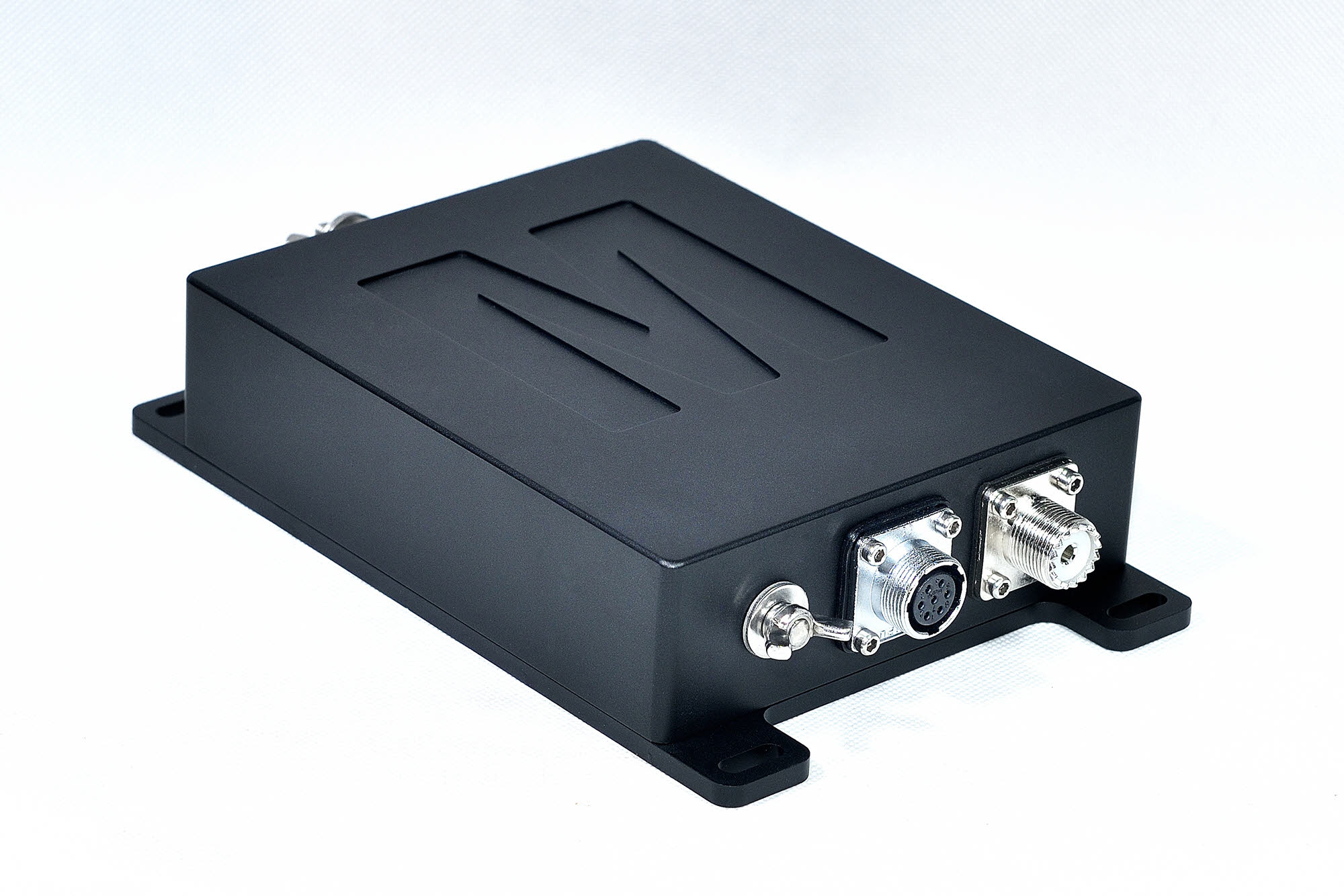 mAT-40 outdoor automatic antenna tuner